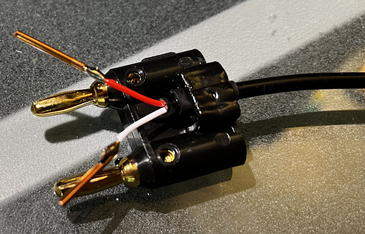 Dual-banana Headphone Adapter – Open ARDF